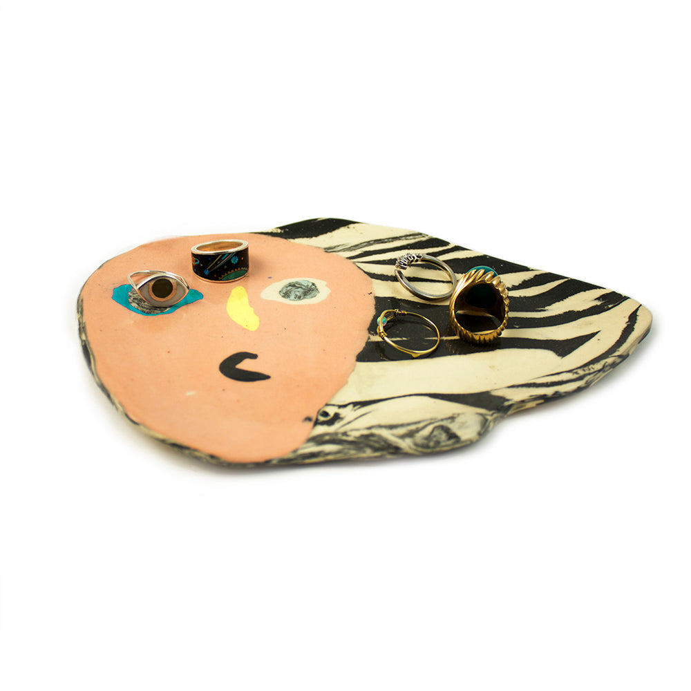 Lady Dish – e e ceramics